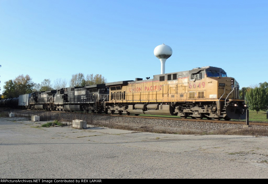 9-30-2012 NS 68E CF 90.3 (HAGERSTOWN) HAGERSTOWN, IN